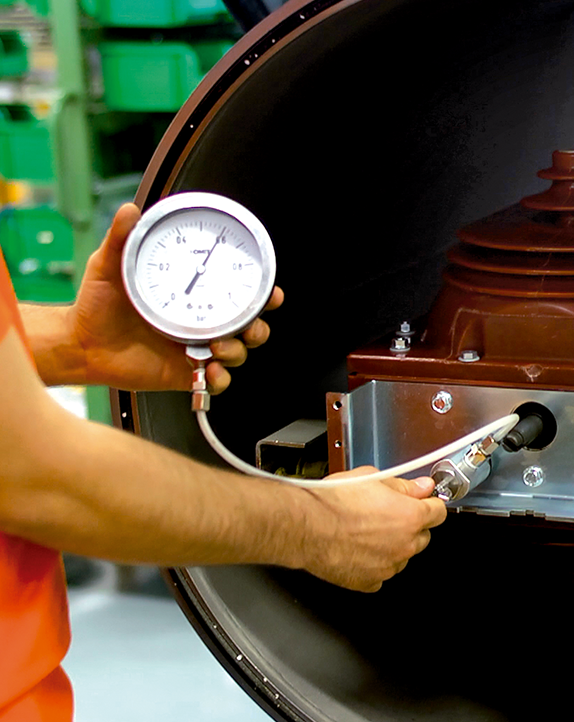 Seccionadores de Media Tensión Exteriores hasta 24kV - IM6-PM | Tipem